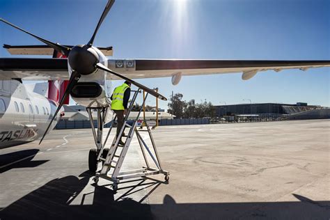 Aircraft Line Maintenance Services
