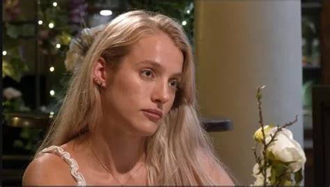 First Dates Star Asks About Big D K As She Admits To Stripping Off