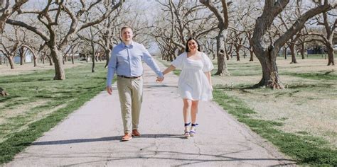Delaine Valenzuela And Ryan Bartosh S Wedding Website The Knot