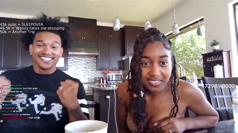 Ddgs Sister Tee Tee And Aries Takesover Ddg Stream Youtube