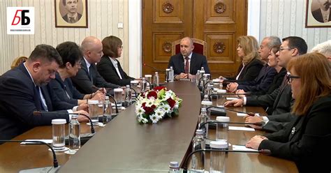 На консултации с Копринков Кой кой е в екипа на Радев при срещите с партиите Политика