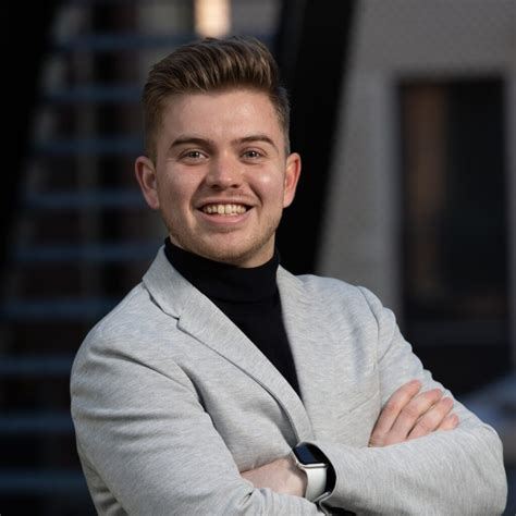 Derek Van Den Heuvel Pionmedia