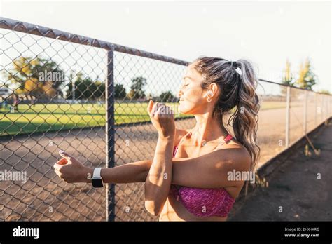 Athlete Running Track Hi Res Stock Photography And Images Alamy