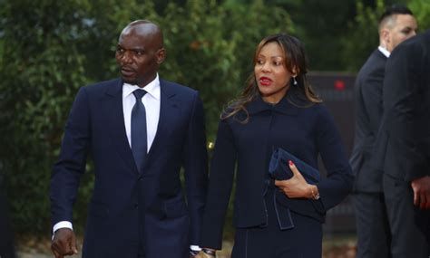 Кошмар Играл в Реал и Челси заряза жена си след 20 г брак заради огромна лъжа