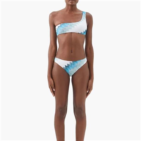 Bikini Trends 2023 Das Sind Die Begehrtesten Looks Für Den Sommer Vogue Germany