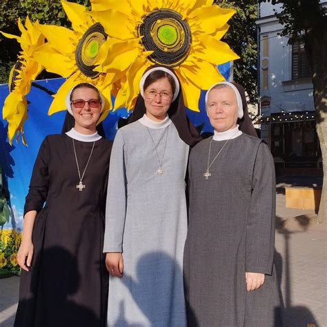 Свято Введенський монастир сестер ЧСВВ м Житомир З Назарету до Вифлеєму Ефрати 163 км