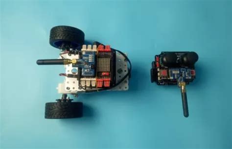 小型双轮差速底盘机器人实现无线遥控功能 知乎