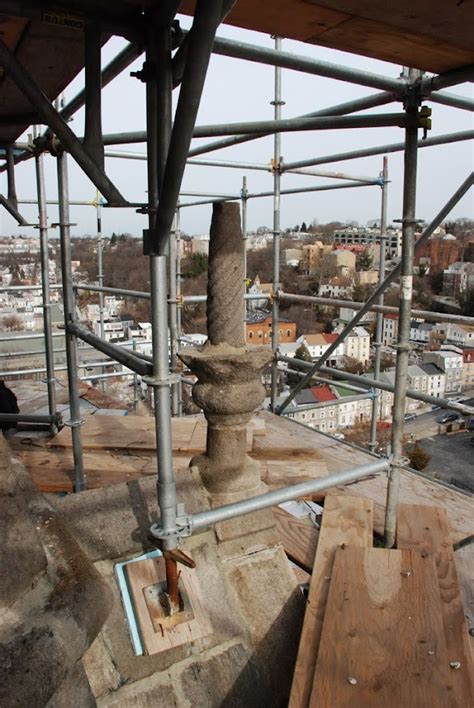 Superior Scaffold Services Birds Of A Feather Scaffolding Around Nesting Peregrine Falcons