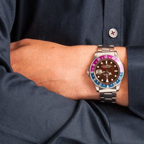 These Rare Tropical Dial Retro Rolexes Can Be Yours Maxim