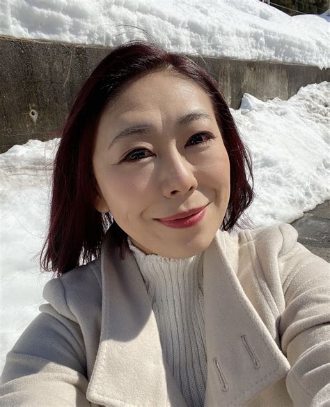 眞ゆみ恵麻（まゆみえま）1／13《rocket》新作リリース中 ️ On Twitter 【ruby撮影現場レポート】💁‍♀️ 《仲居盗撮