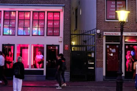Worlds Best Red Light Districts List With Pics
