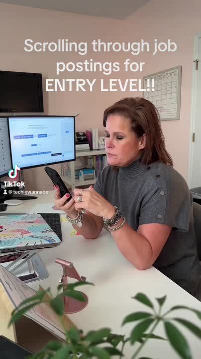 Julie Felder On Linkedin Workhumor Happyfriday Dataanalysis