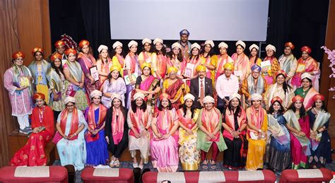 Up The 6th Saras Salil Bhojpuri Cine Awards 2025 Were Held At Indira Gandhi Pratishthan In