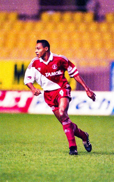 Feyenoord George Weah… Les Souvenirs De Jérôme Gnako