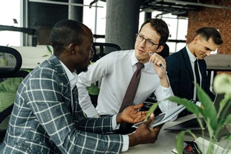 Do You Need To Send A 1099 To A Corporation Neatbooks Llc