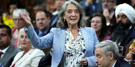 New Ev Rebate Program In The Works Environment Minister Says