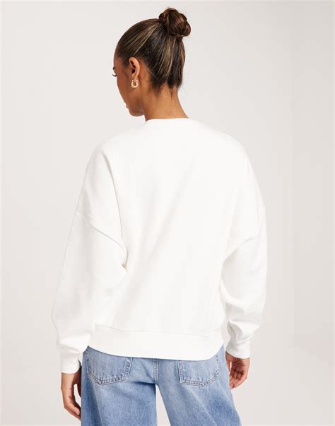 Köp Nelly Statement Chunky Sweat Whiteblue