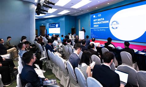 Innovation Solutions Unveiled At The 1st Iot Data Hackathon A Showcase Of Talent And