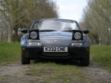 Mazda Miata With Pop Up Headlights Photos Download The Best Free Mazda