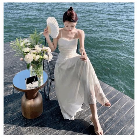 옥수수클로젯 여름신상셀프웨딩 꽃 자수 화이트 나시 끈 뷔스티에 롱원피스 백리스 등트임 밴딩허리 브라이덜샤워 메쉬 시스루 롱드레스 A라인 청순 여신 흰원피스