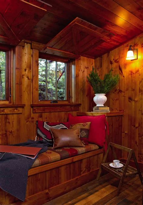 20 Coziest Rustic Reading Nook Ideas For Winter Hibernation