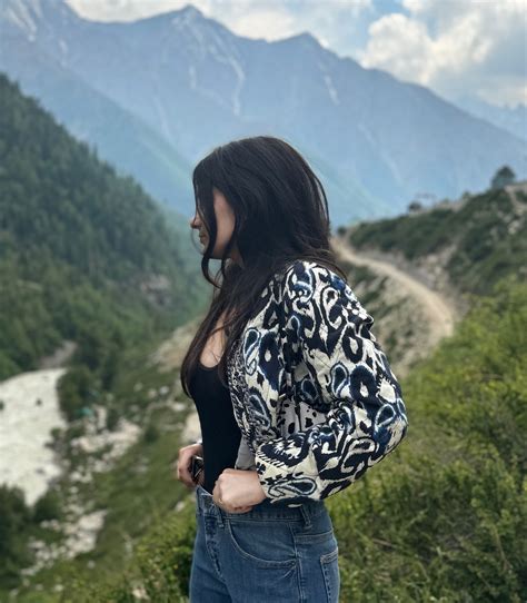 Kashish Chaudhary Kashhishh316 • Instagram Photos And Videos