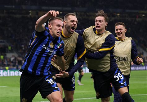 Davide Frattesi Praised For Heroics In Inter Milan 4 3 Barcelona Win
