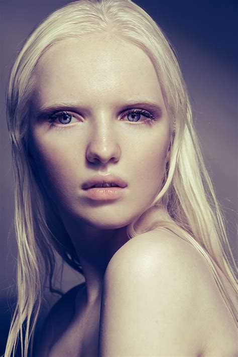 Model Nastya Zhidkova