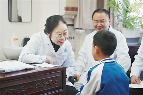 “谷晓红名医传承工作室”在北京中医药大学深圳医院（龙岗）揭牌 政务动态 龙岗政府在线