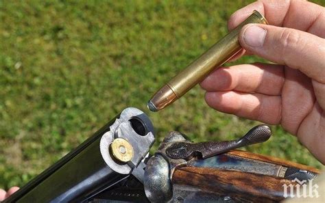 Изстрел от два километра уби човек седнал в двора си Информационна агенция ПИК