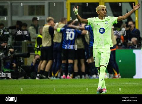 Lamine Yamal Fc Barcelona After Goal 2 0 During Semi Finals 2nd Leg