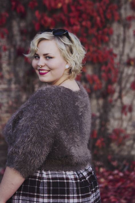 Pin By Kate Wyatt On Haircuts Short Hair Plus Size Short Hair Styles Short Hair Round Face