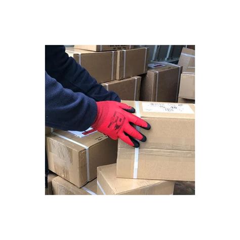 Predator Ruby Pupl Dexterity Handling Gloves Uk