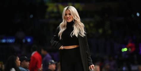 Khloe Kardashian Dragged For Using The Black Girl Emoji