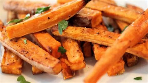 Сладък картоф на фурна