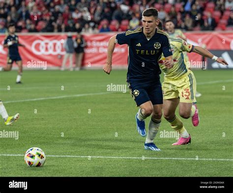 Harrison Usa 27th Apr 2024 Ranko Veselinovic 4 Of Whitecaps Fc
