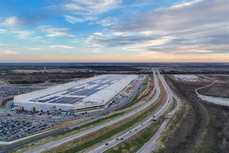 테슬라 이젠 아얘 멈춰서나” 멕시코 공장 건설 지연 네이트뷰