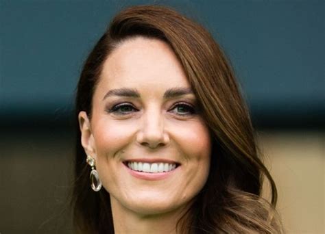 Кейт Мидълтън стартира кампанията в подкрепа на децата в първите години от живота им Хай Клуб