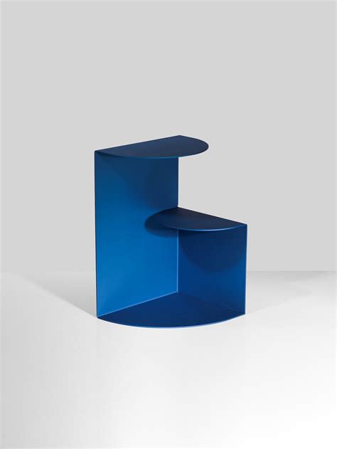 Minimalist Slope Side Table