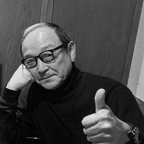 山田 聡史 Sakecustomize • Threads Say More