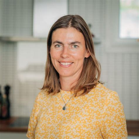 Christine Bieker Skap Overskudd Med Sunne Og Enkle Søtsaker Style Fashion Christine