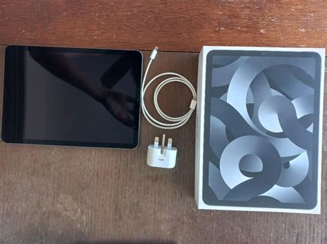 Ipad Air Th Gen Wifi Cellular Apple Pencil Logitech Folio Touch Mobile Phones Gadgets