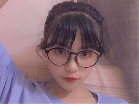 T M Th Y N Sinh Xinh P M T T Ch Nhi U Ng Y Ang Chu N B Bay V O Tp H Ch Minh B O Ng I