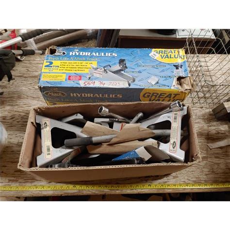 Mack Tools Hydraulic Jack And Jack Stands Schmalz Auctions