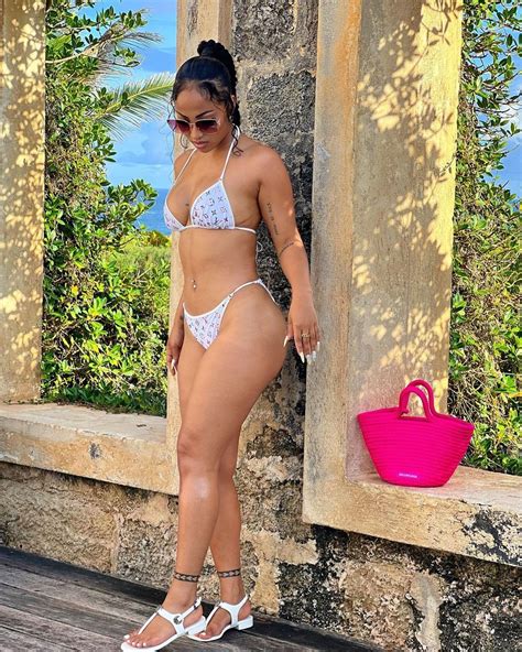 Shenseea Outfit From August 21 2022 Whats On The Star