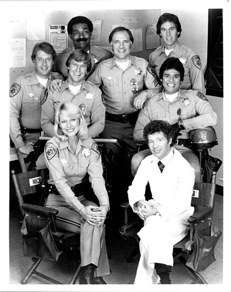 Chips Tv Series Cast Pose In Squad Room Estrada And Wilcox Etc 8x10 Inch