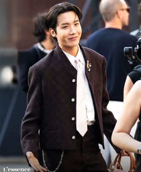 J Hope At The Louis Vuitton Ss26 Fashion Show Jhope Amor Da Minha