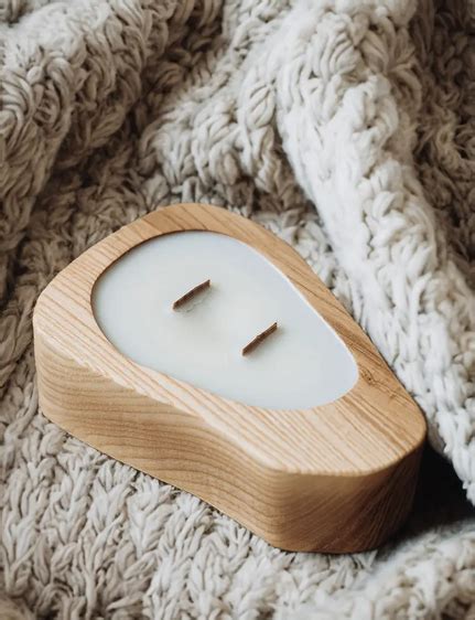 Свічка в дереві ЛІТНЯ ПРОХОЛОДА Аромасвічка в деревяному кашпо купити