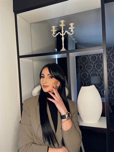 Zorica Matović Volite Svoje Nokte I Pokažite Im Ljubav Beautiful Magazin