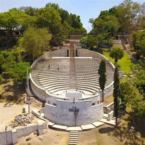 Vista Aérea Del Auditorio En El Parque Mirador De Huentitán Drondeando